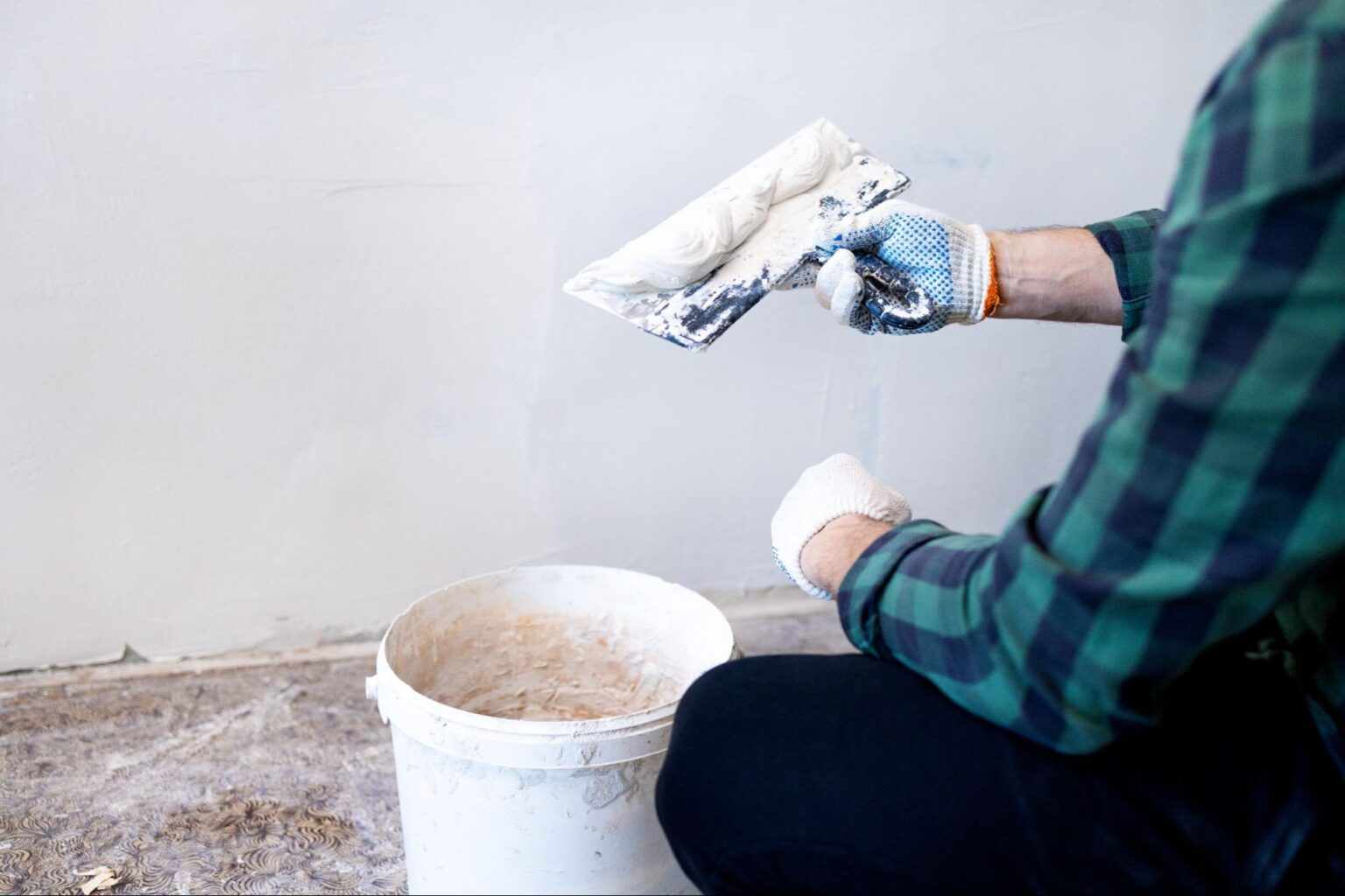 What is Spackling, and When Should You Use It?